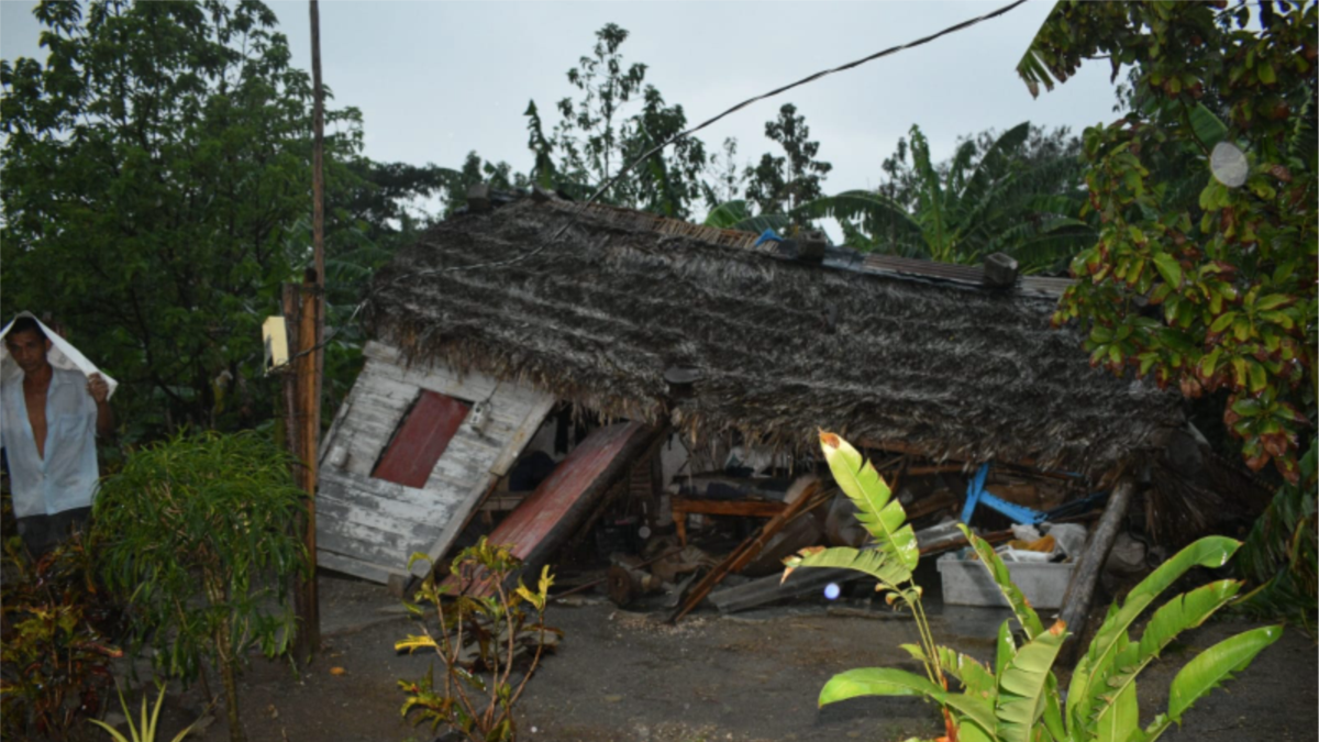 Lluvia de granizos y fuertes vientos impactan a varios poblados de Cuba