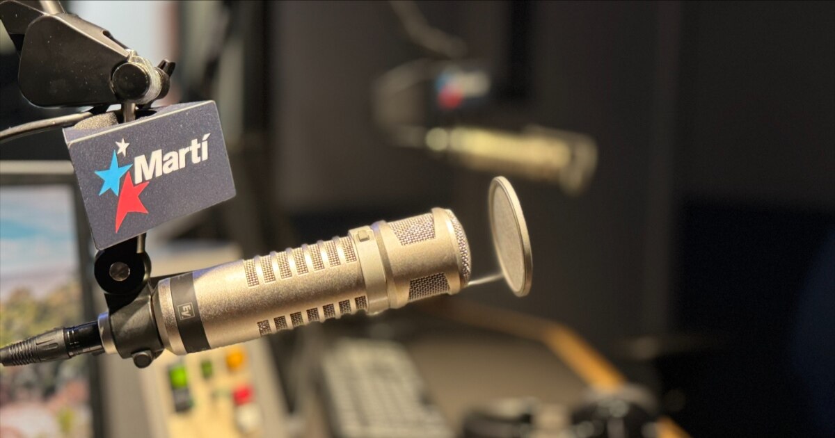 Cómo se vencieron los obstáculos para crear Radio Martí y romper el ...