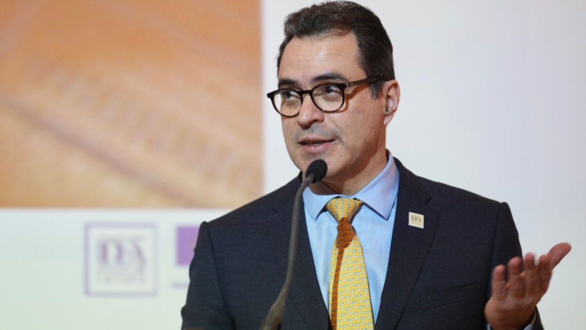 Kevin Casas-Zamora: “Es una perversión decir que Cuba es una democracia ...