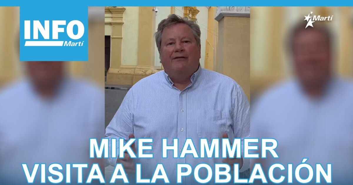 Info Martí | Mike Hammer visita a la población
