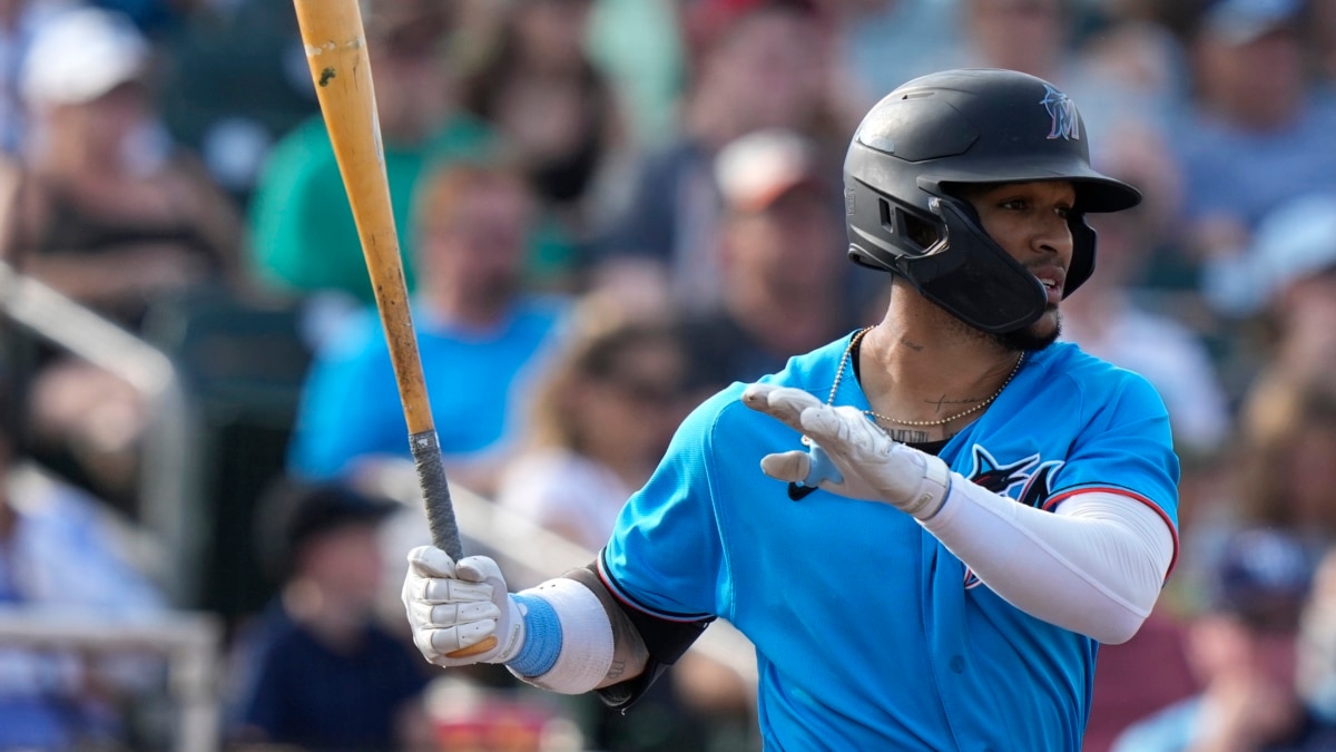 Mesa Jr. y Yanquiel, dos cubanos más cerca de las Grandes Ligas