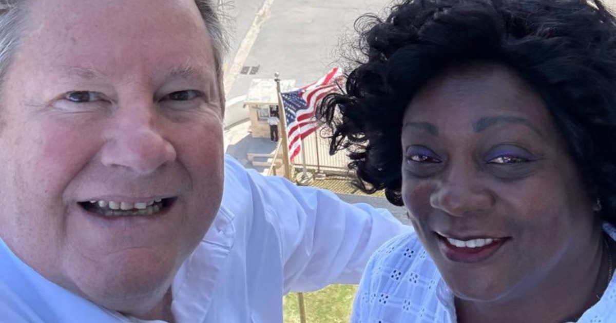 Hammer felicita a líder de Damas de Blanco por Premio Solidaridad Lech ...