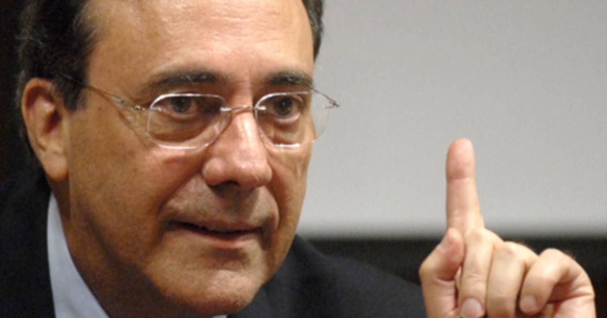 Carlos Alberto Montaner y la mujer del coronel