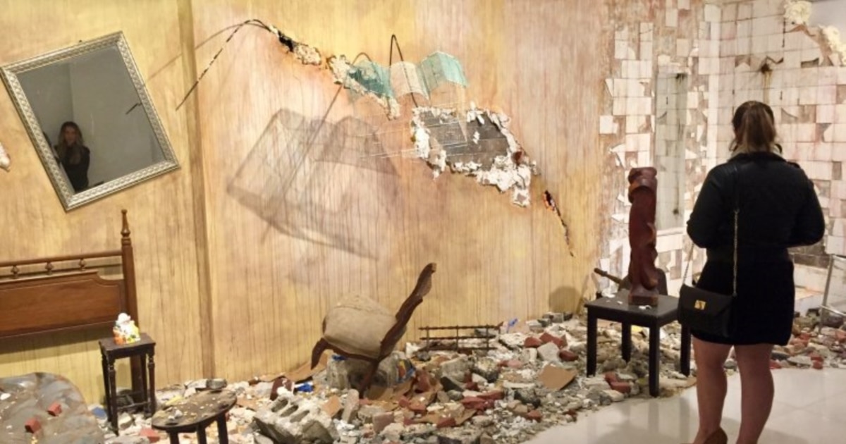 Museo cubano en Miami expone arte por "una nueva carga al machete"