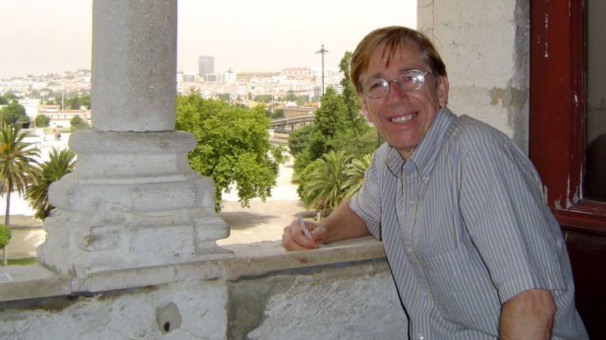 1800 Online con el actor, cantante y escritor cubano, Daniel García ...