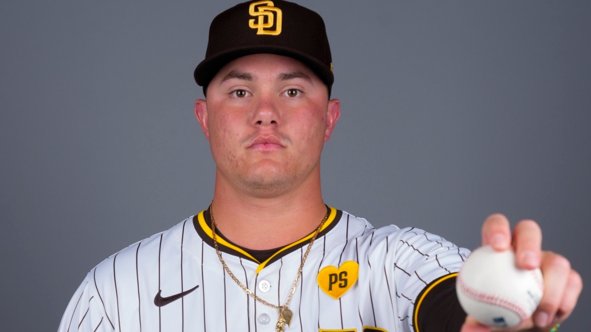 Adrián Morejón, primer cubano en debutar en la temporada 2024