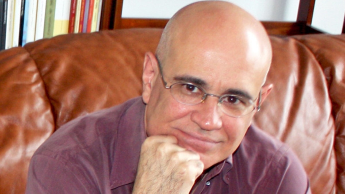 Antonio Orlando Rodríguez recibe el Premio SM de Literatura Infantil