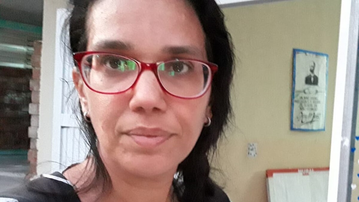 “Cuba es una dictadura y la gobierna un tirano”, denuncia en España la periodista Luz Escobar