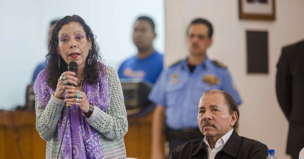 La soledad de Daniel Ortega y “la Chayo” Murillo