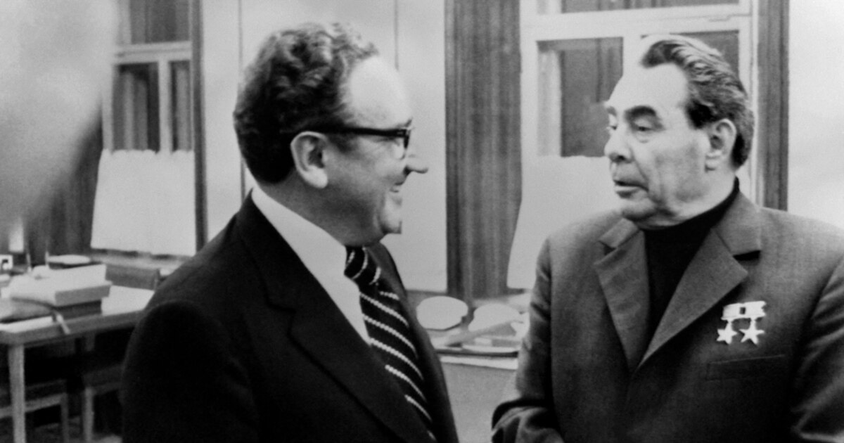 Fallece Henry Kissinger, secretario de Estado que logró la paz con ...
