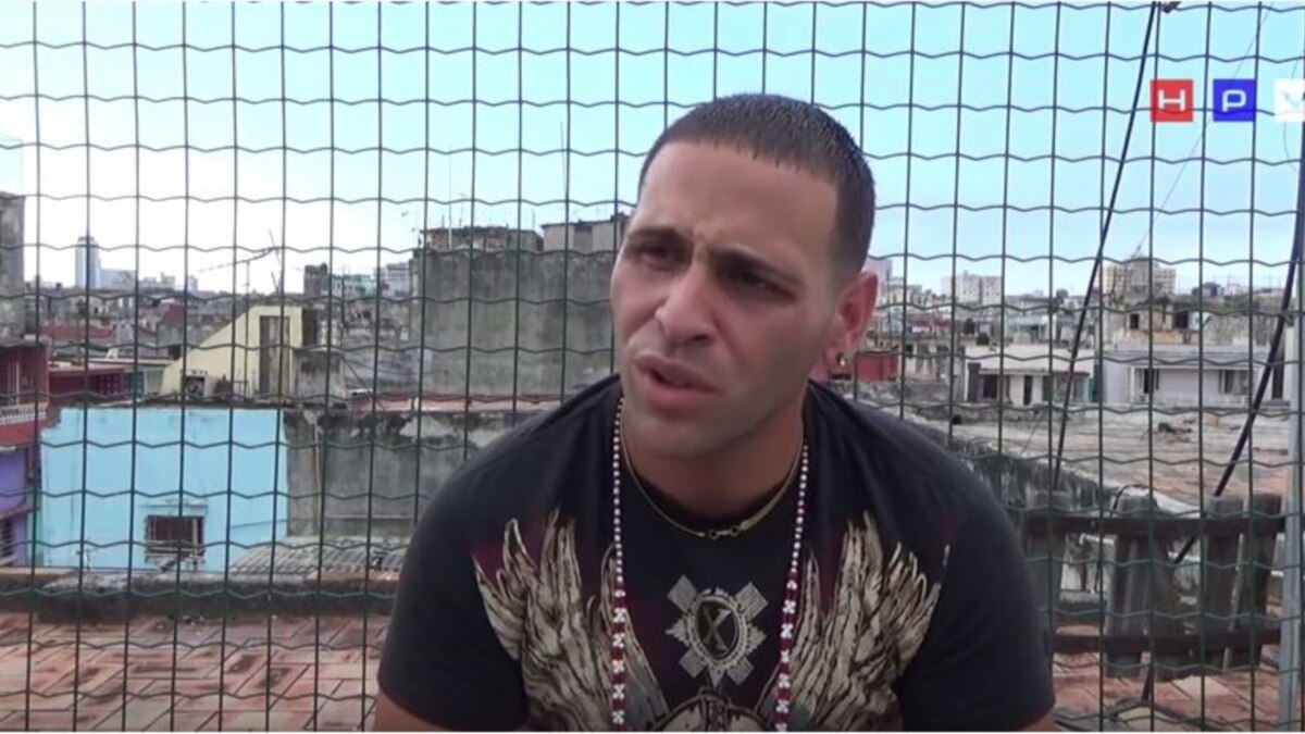 Mantienen a rapero contestario Henry Lazo en hospital psiquiátrico