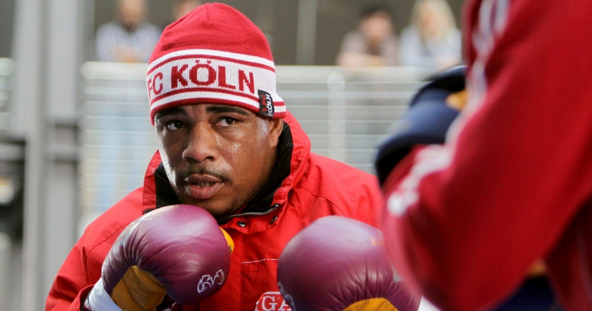 El púgil cubano Odlanier Solís llegó a 20 victorias